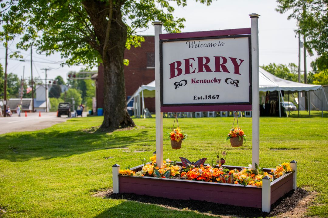 Helping Meet the Needs of Low-Income Families and Narrowing the Digital ...